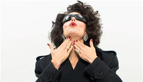 Bethenny Frankel S Rich Bitch Gift Guide