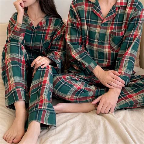 어나더디잠옷 연말인기템크리스마스 갬성 파티 커플 긴팔 메리나이트 체크 잠옷 여성 남성 상의 하의 세트 집들이 선물 신혼부부 선물 이지웨어 홈웨어 위시버킷