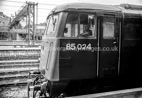 Class 85 Electric Locomotives Archive Railway Images