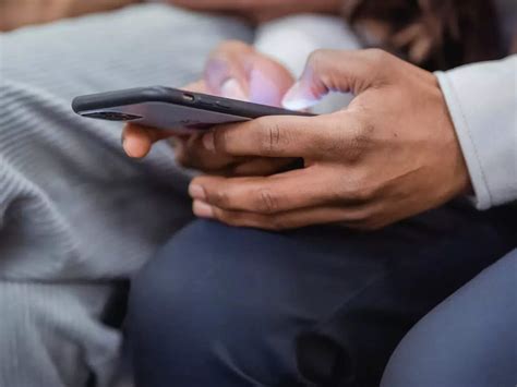 Tips To Have Amazing Phone Sex