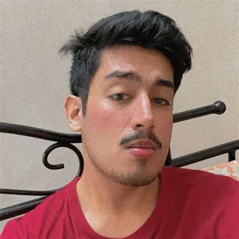 Ashwin Hemmady Ashwin Hemmady01 • Threads Say More