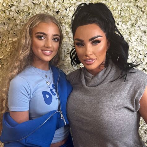 Katie Price Slams Claims Shes Being ‘pimped Out By Friend In Dubai