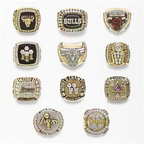 Phil Jacksons 11 Nba Championship Rings Rsports