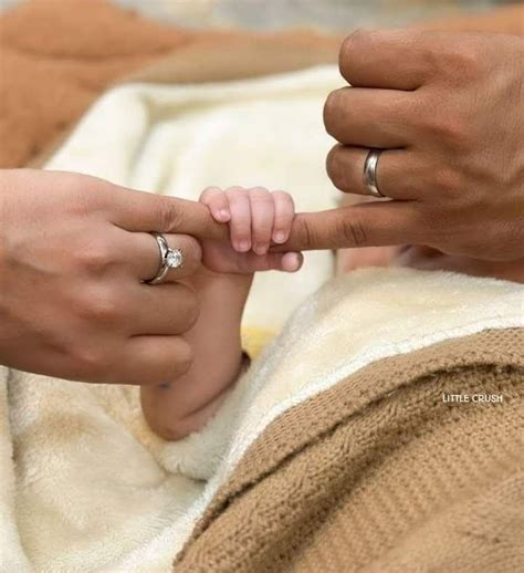 L K ඔය දෙන්නම මගේ දන්නවද අප්පච්චි අම්මගේ බණ්ඩියේ ඉද්දි මට ඇහුනෙම ඔයාගේ ආදරණීය හඬ මට