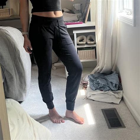 Black Lululemon Joggers Some Pilling Around Butt Depop