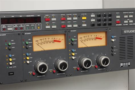 Analog Vs Digital Pros Cons And How To Choose Your Recording Path — Theaudiopod Com®