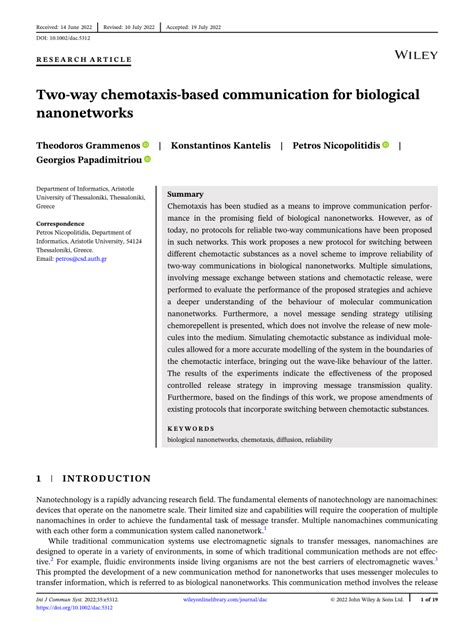 Two‐way Chemotaxis‐based Communication For Biological Nanonetworks