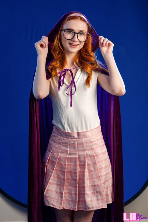 Nerdy Redheaded Teen Scarlet Skies Has Sex With Her Stepbrother In