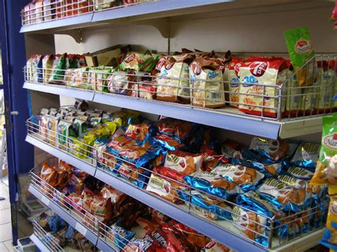 3 αξιολογήσεις για ΜΙΝΙ ΜΑΡΚΕΤ Παντοπωλείο στην Λάρισα Θεσσαλία