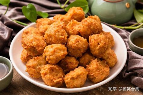 不管炸肉丸素丸，切记别用面粉淀粉，换成这2样，更焦香更酥脆 知乎