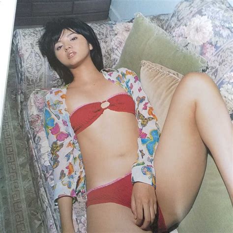 Yahooオークション 【プレミア本】満島ひかり 写真集 「aura」第一