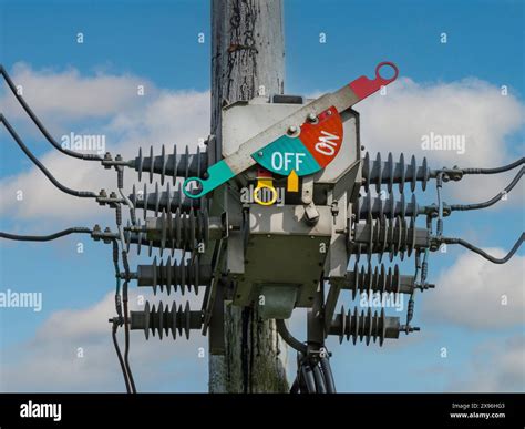 Electricity Distribution 3 Phase High Voltage Circuit Breaker Isolator Switch In Off Position