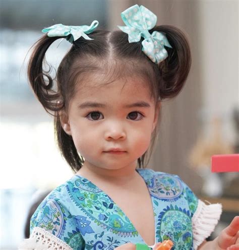 น้องเดมี่ ลูกสาว แมทธิว ลิเดีย ยิ่งโตก็ยิ่งน่ารัก ตาสวยคิ้วเป๊ะราวกับตุ๊กตา