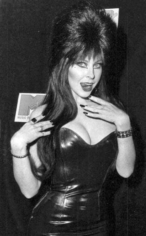 Memories Cassandra Peterson In Elvira Mistress Of The Dark 1988🖤