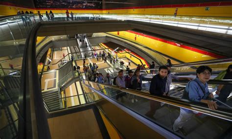 Pabel Muñoz Acalde De Quito Ya Piensa En La Extensión Del Metro