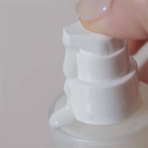 Bakuchiol Retinol Alternative Uncommon Beauty Uncommon James