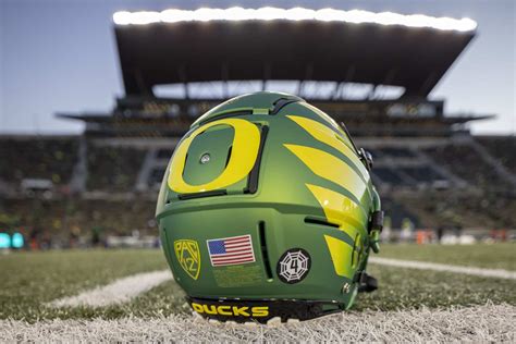 Photo Oregon Unveils New Generation O Uniforms Ahead Of 2024 Cfb Season