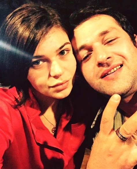 მარიტა როხვაძე ილო ბეროშვილის მიერ გაკეთებულ მასაჟზე კომენტარს აკეთებს „ყველაზე მეტად მე