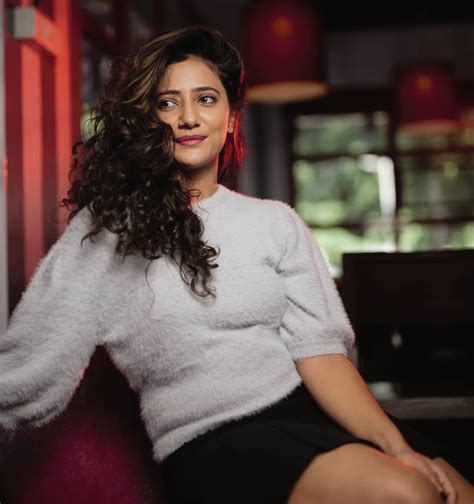 Rutuja Shinde Sexyhair