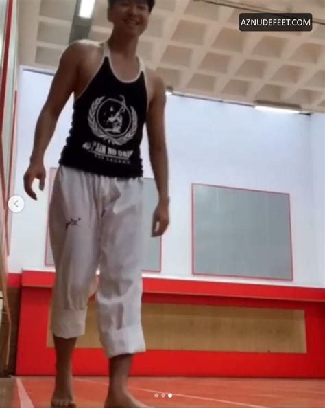 henry tran feet aznudefeet men