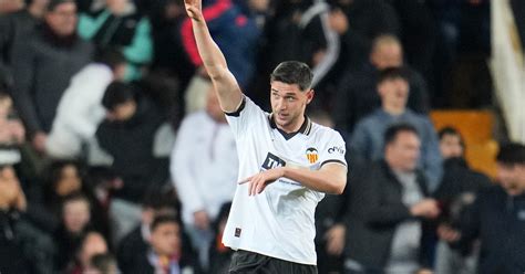 Яремчук найкращий гравець Валенсії у грі з Реалом Лунін отримав середню оцінку Спорт Bigmir Net