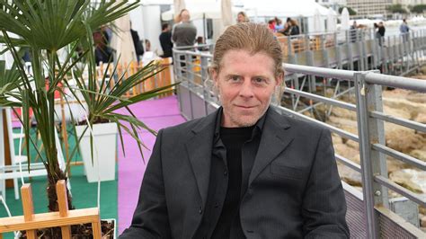 Французский актер получил российское гражданство РИА Новости 27 09 2022