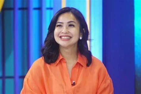 Pantas Baru Umumkan Cerai Setelah Tahun Feni Rose Ternyata Malas Didekati Pria Nakal Bin