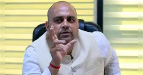 Delhi Health Minister Stresses Need For Adult Immunisation Ethealthworld