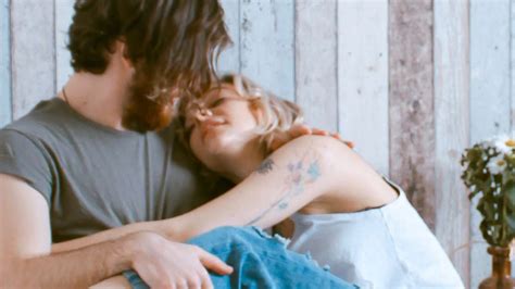 How To Have Amazing Skype Sex A Detailed Beginners Guide