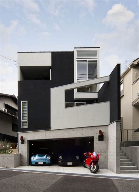 개인차고가 인상적인 콘크리트 소형주택 차고 주택 집 외관 집 스타일