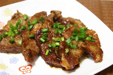 부드러워 먹기 좋은 돼지고기 산적~