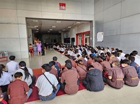 คณะวิศกวกรรมศาสตร์ จัดโครงการสืบสานวัฒนธรรมวันขึ้นปีใหม่ตามวิถีไทย คณะวิศวกรรมศาสตร์ ประจำปี