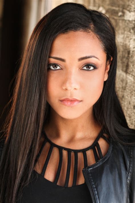 Noelle Renee Female Model Profile Los Angeles California Us