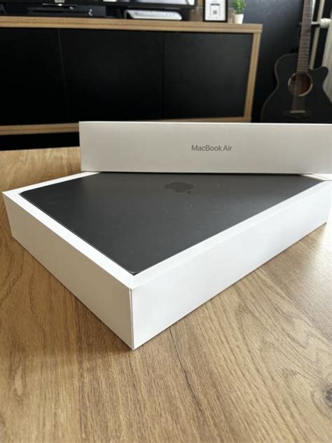 Macbook Air M Space Gray In Ni