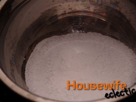 How To Make Your Own Bath Salts Housewife Eclectic