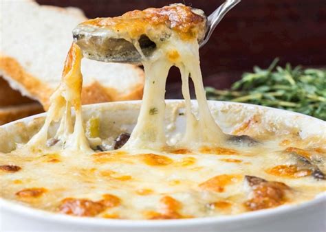 ქათმის და სოკოს ჟულიენი