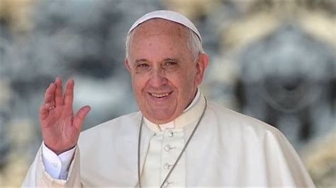 الحبر الأعظم للكنيسة الكاثوليكية إرث بابا الفاتيكان يجعله في موقف استثنائي