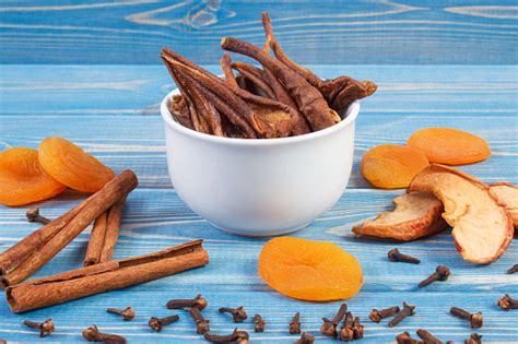 재료와 향신료 말린 과일의 설탕에 절인 과일을 준비 하기 위한 0명에 대한 스톡 사진 및 기타 이미지 0명 가지 식물 부위 건강한 식생활 Istock