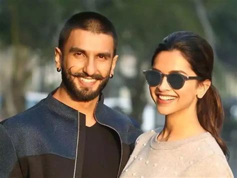 Artis Bollywood Dengan Bayaran Tertinggi Akhirnya Menikah Sebegini Total Kekayaan Mereka Jika