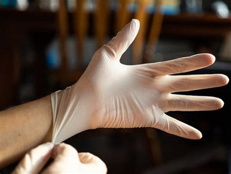 Та нийтийн тээврээр үйлчлүүлэхдээ заавал бээлий өмсөөрэй