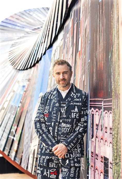 Seoul Creatives Brand Heatherwicks Humanise Wall “a Profound Lack Of