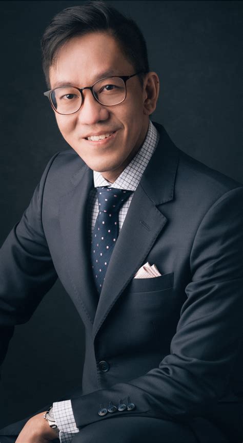 Orthopaedic Specialist Singapore Dr Wang Lushun