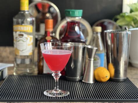 Cosmopolitan Cocktail Recipe