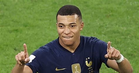 프랑스 골잡이 음바페 발목 부상으로 잉글랜드전 대비 훈련 불참