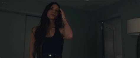 Nude Video Celebs Olivia Munn Sexy Your Friends And Neighbors S01e05