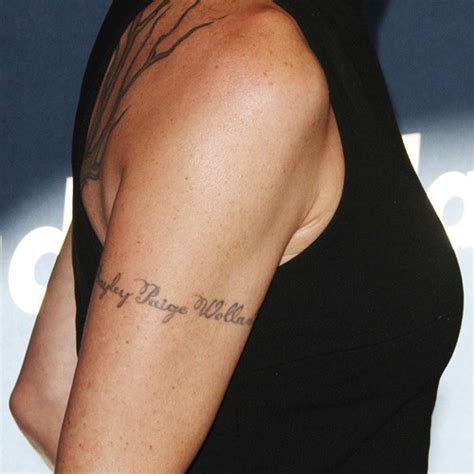 Teri Polo Tattoo Teri Polo Foster In 2019 Teri Polo Polo The