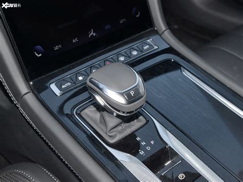 【2023款红旗h5 2 0t 自动智联旗享版 中控区 4 1018张图片】 汽车图片大全 爱卡汽车