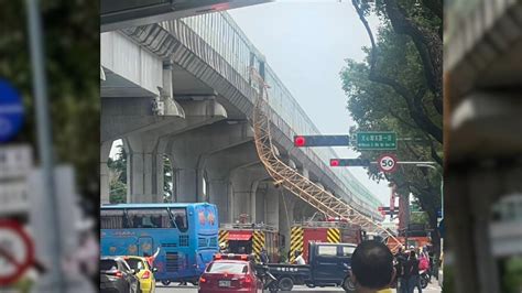 中捷意外／目擊鐵架貫穿捷運車廂 站務員驚恐：列車煞不住 Ftnn 新聞網