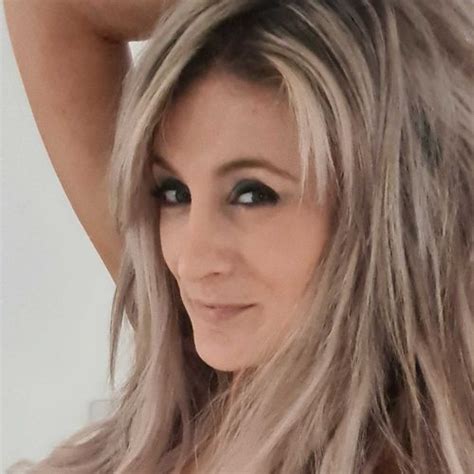 Rosie English OnlyFans Account Rosie Vip