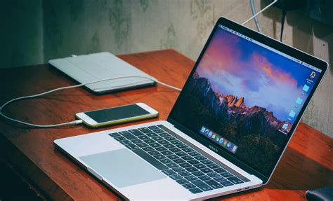 Apple внезапно обновила старые Iphone Ipad и Mac